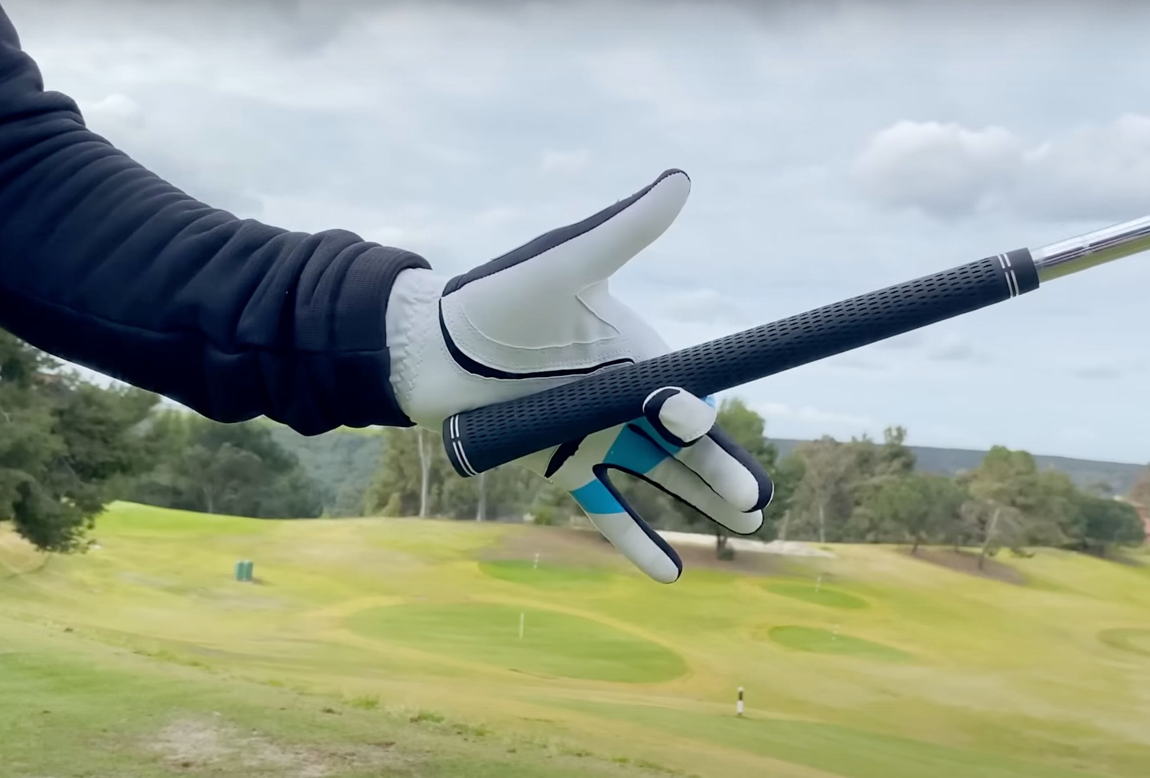 The step-by-step process to building a consistent golf grip - Me And My ...